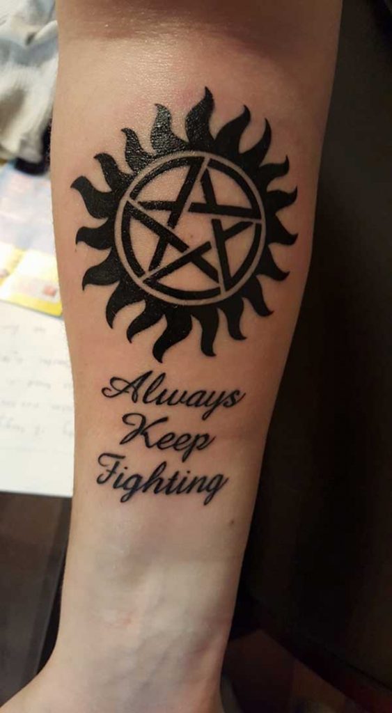 66 Tatuagens Místicas de Pentagrama [Desenhos e Significado]